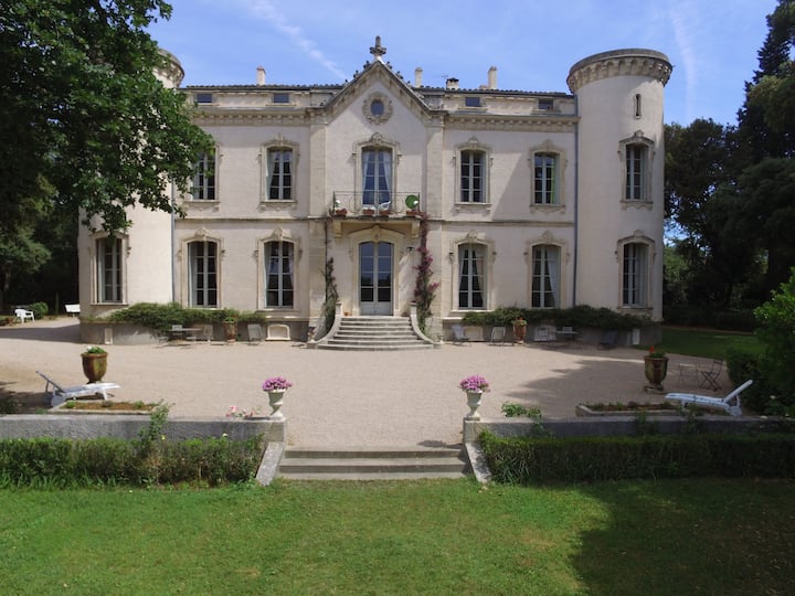 Château Près De Montpellier - Prix Famille Nombre. - Montpellier