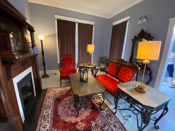 Newly Renovated Victorian 2000 Sq Ft Townhouse - Mobile, AL