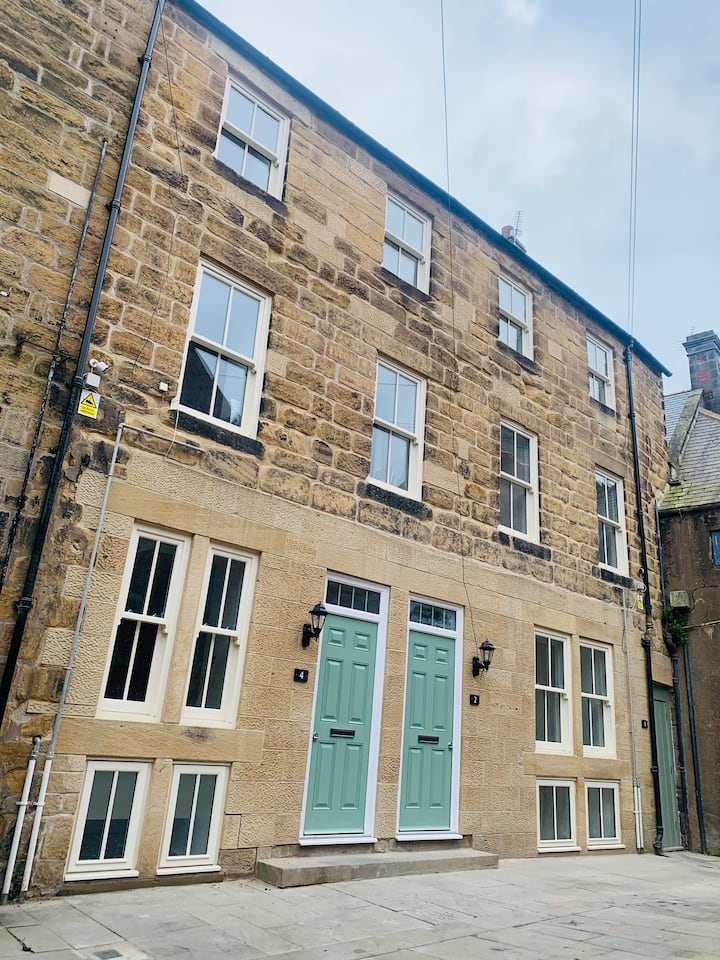 Luxury Retro 4 Bed Town House In Heart Of Alnwick - Craster