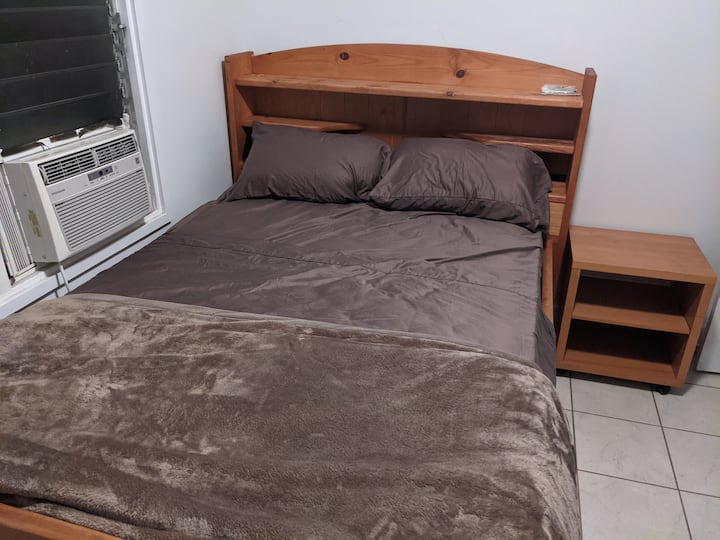 Room Available For Rent, Great For Remote Work - Honolulu, HI