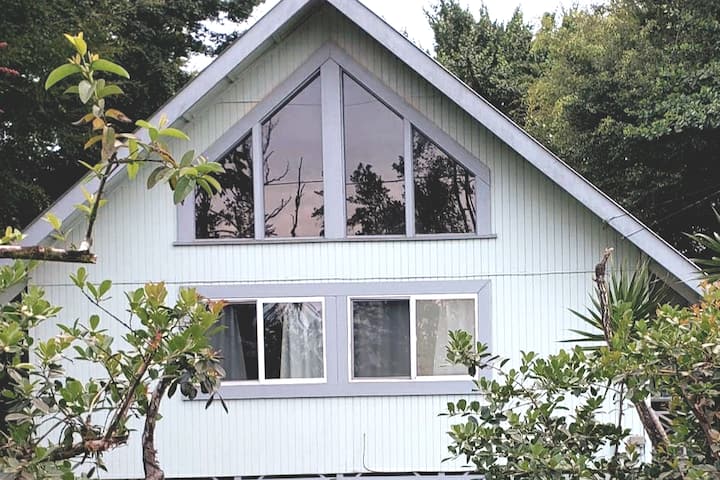 Mele Le'a A-frame Paradise Home For Work Or Play! - Pāhoa, HI