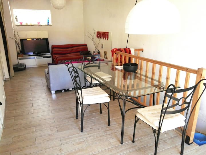 Chambre Climatisée Dans Impasse Au Calme - Toulon