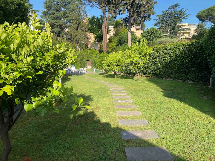 Cottage In The Greenery Vigna Clara Ponte Milvio - 