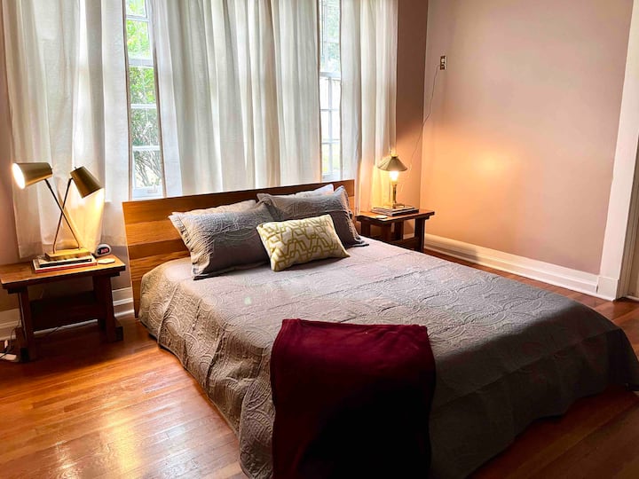 Charming Midtown Home - 15 Mins. To Ft. Moore - Lake Oliver