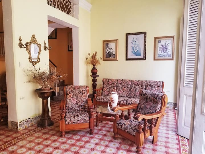Mary&enrique Colonial House - Havana