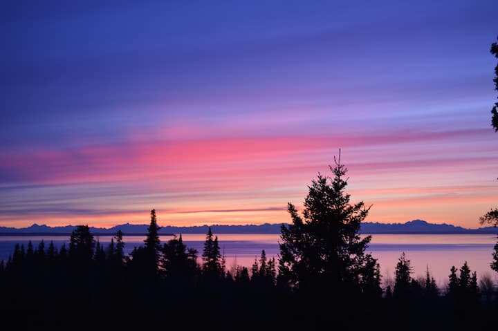 Hillside Acres, Quiet & Spacious Mil With Views - Alaska