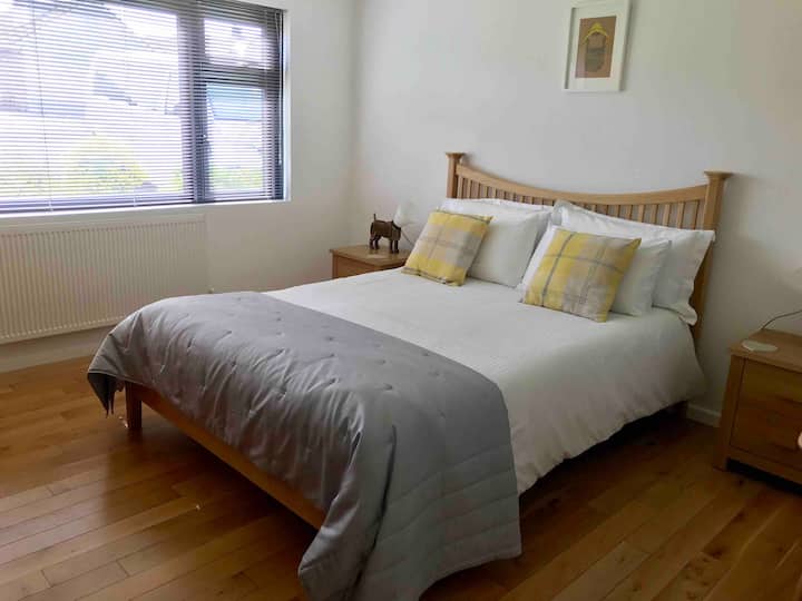 Atlantic Breeze 2 - Near Lusty Glaze & Porth Beach - Newquay