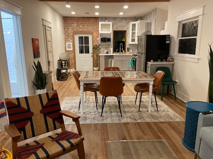 The Portland St. House - Cozy Southwest Bungalow - Phoenix
