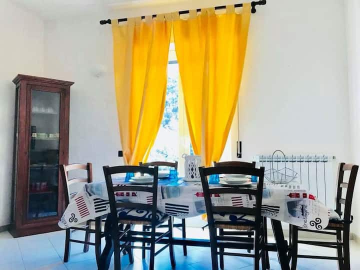 Lucrezia Home - Deiva Marina