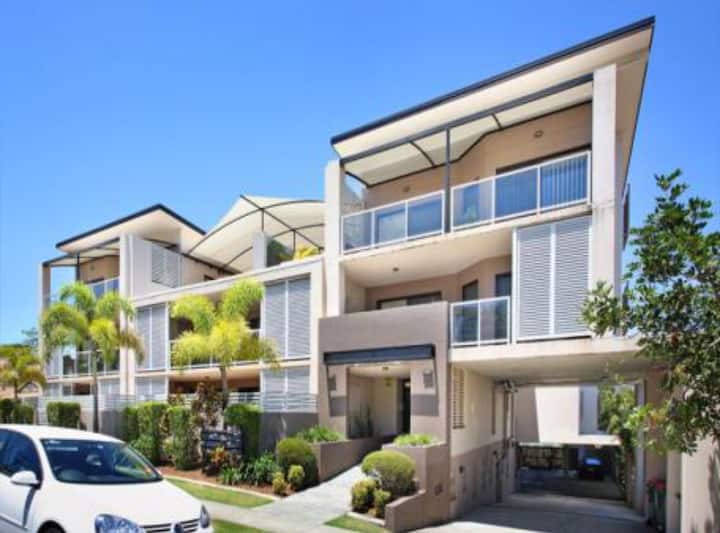 Beachy Spacious Homely Pad - Balmoral