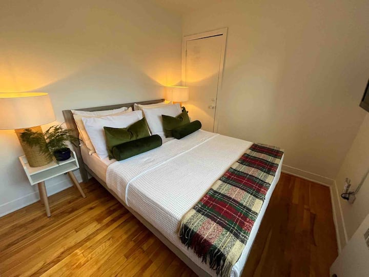 Cosy Room In Plateau !  Long Stay Only  ! - Montreal