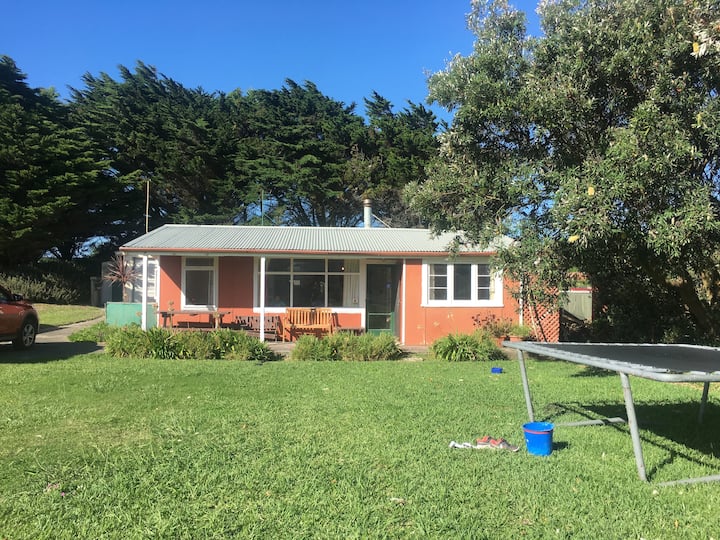 Foxton Holiday Home - Great Beach Location - Foxton Beach