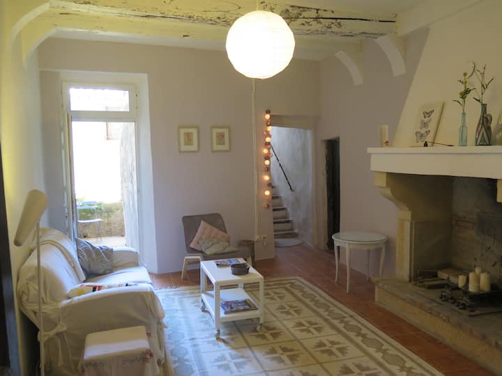 Jolie Maison De Village En Provence - Nyons