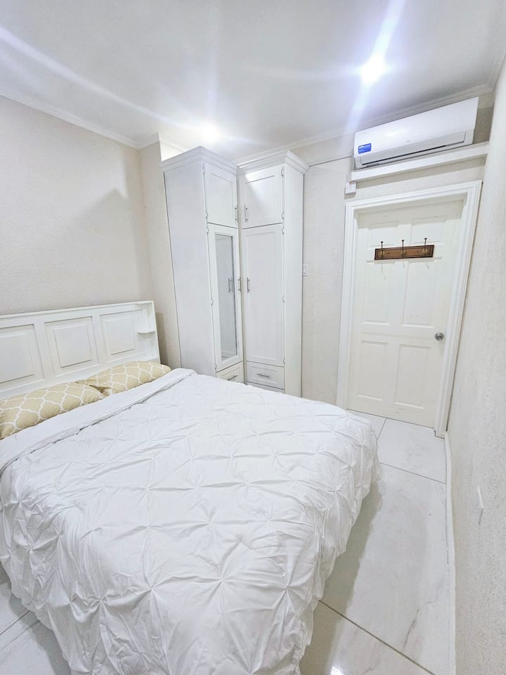 Cozy 2 Bedroom Apartment In Georgetown - Guyana