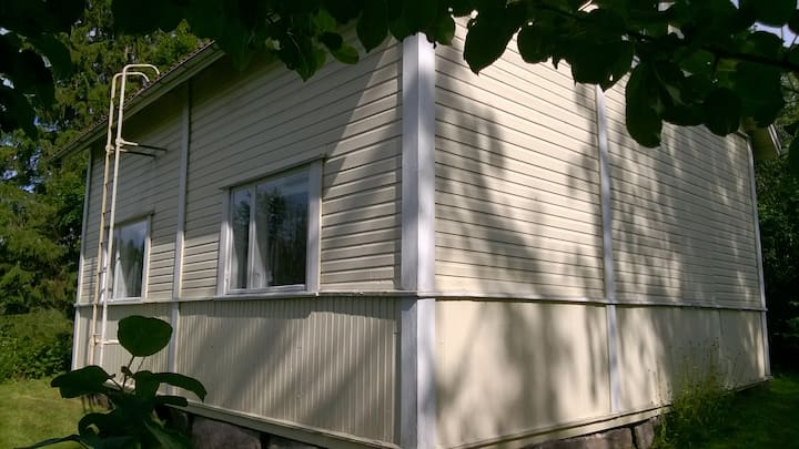 Genuine Memories & Country Romance - Tammela