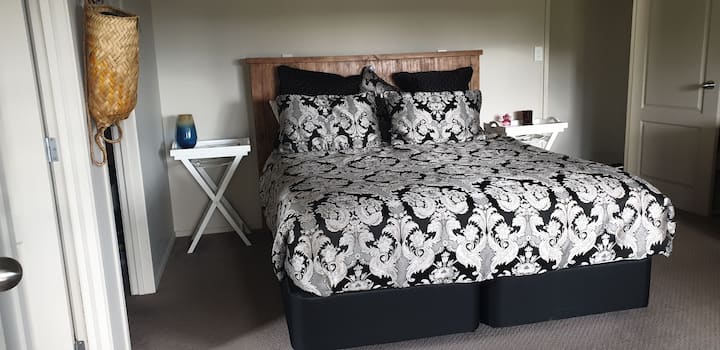 Studio At Mcleod Bay - Ruakākā