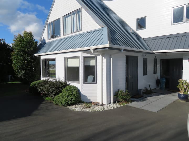 Hampstead Court - Tauranga