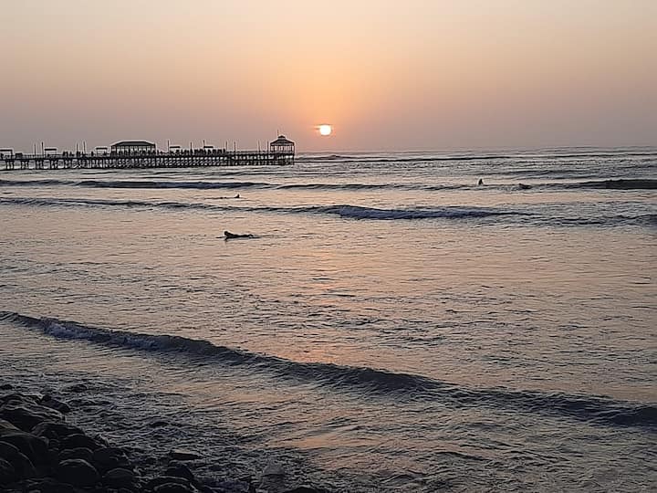 Apto. Moderno A 100 Metros De La Playa Con Cochera - Huanchaco