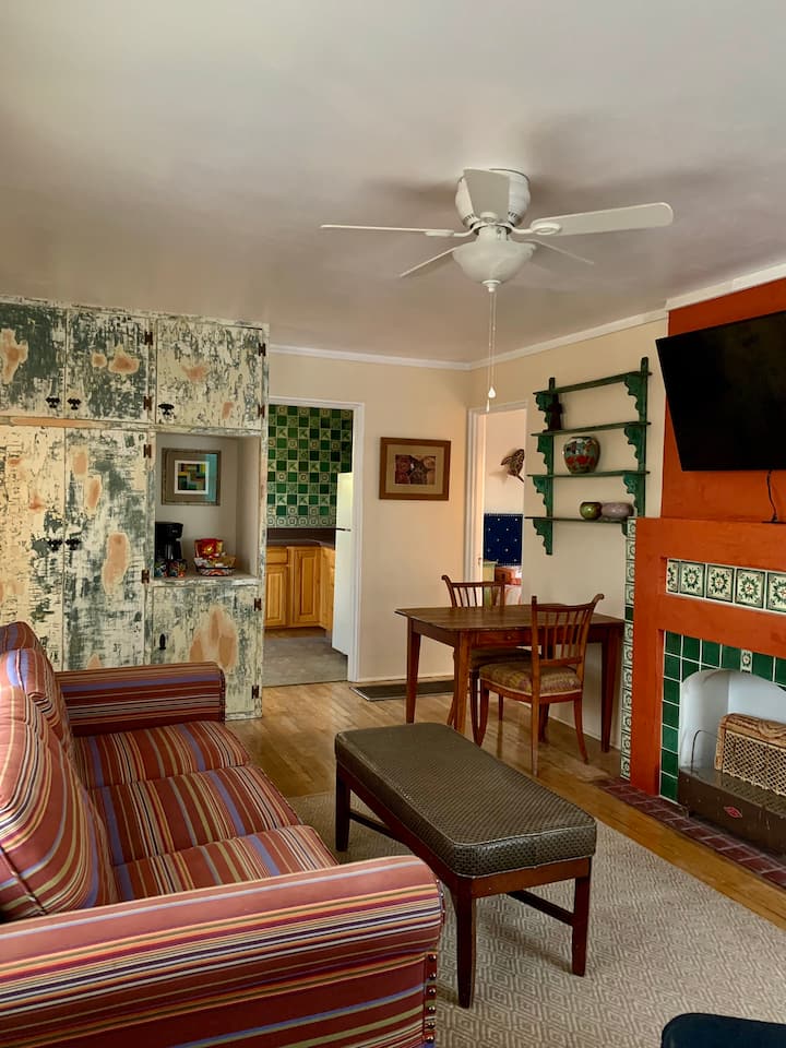 2 Bed And Pullout Sofa Kids And Dogs Welcome - Las Cruces, NM