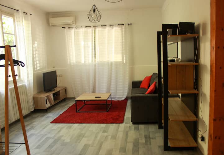 Maison 75m2 Au Calme Avec Extérieur - Aéroport de Marseille Provence (MRS)