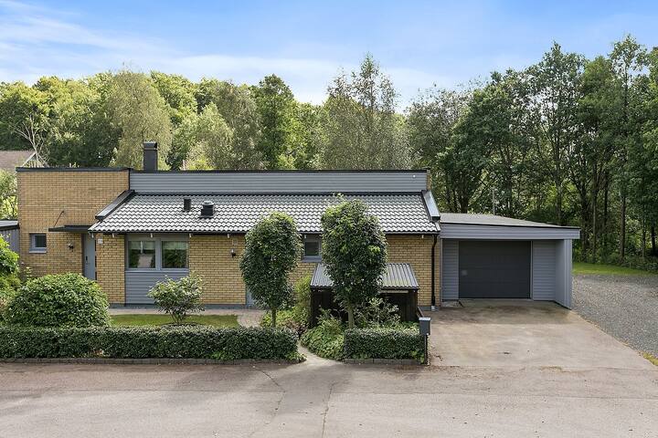 Luxurious Villa For Groups Or Companies - Tyringe