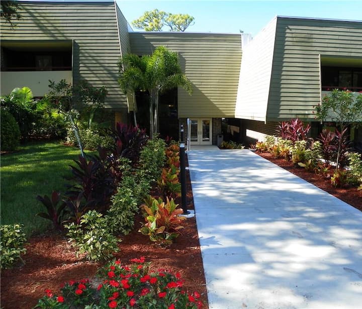 Innisbrook Resort 1bedroom -1st Hole North Course - Palm Harbor, FL