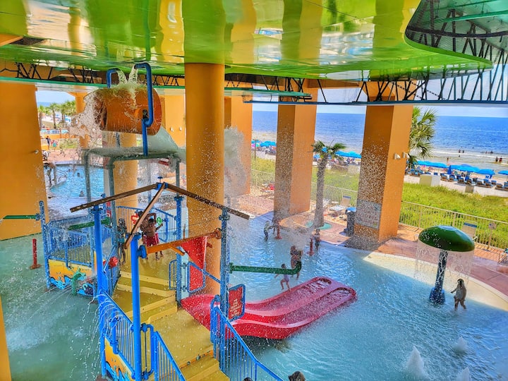 Splash Resort 605E•Best in PCB•Free Beach Chairs• - Condominiums for ...