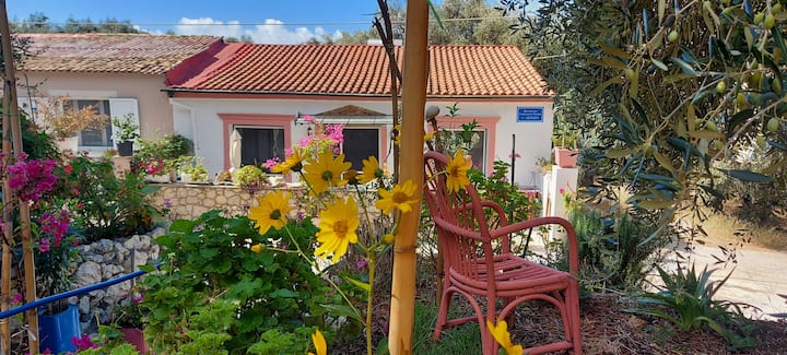 "Mantzaros Country House" - Corfu