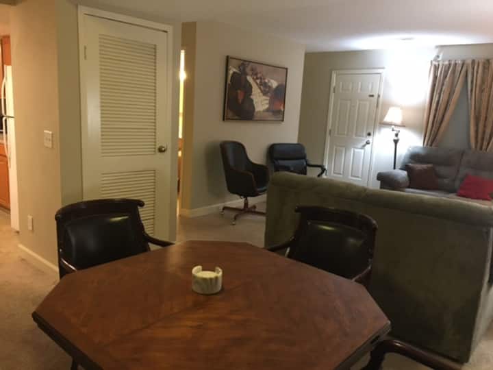Sumter Home-close To Everything - Sumter, SC