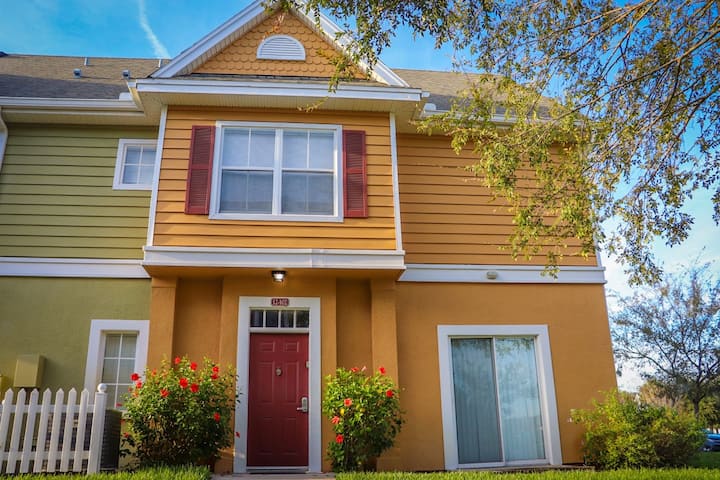Disney Vacation At The Villa's Seven Dwarf - Kissimmee