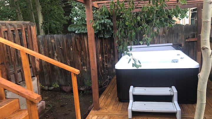 Villa Dallavalle 2 Room Suite- 2 Baths - Vallecito Lake, CO