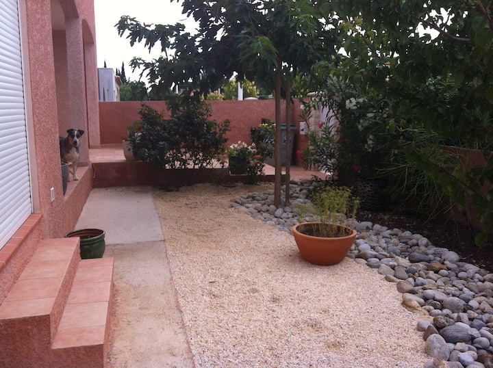 Maison Dans Un Lotissement Calme - Perpignan