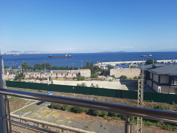 Deniz Ve Asya Kıtası Manzaraları - İstanbul