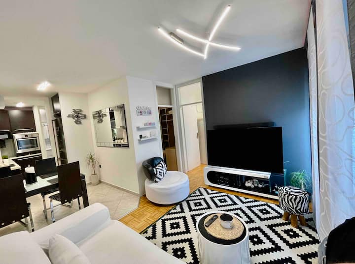 Love&peace Family Apartment / Free Parking - Split