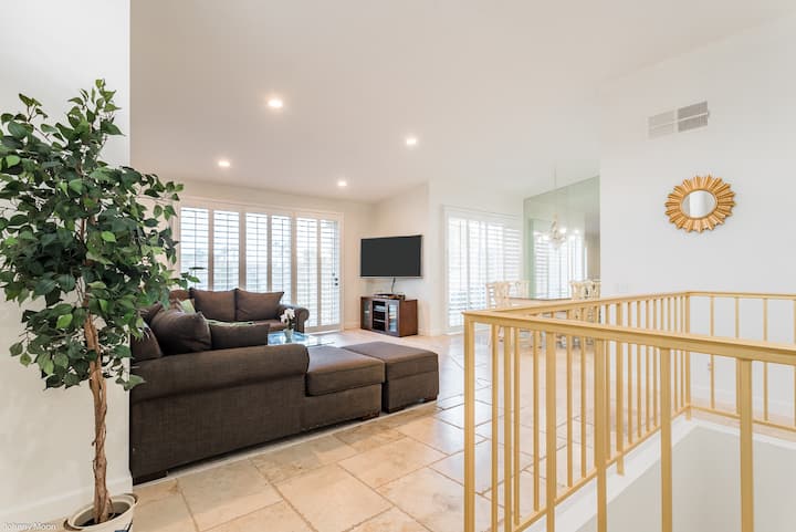 Pga West, Spacious Condo With Community Pool - La Quinta, CA