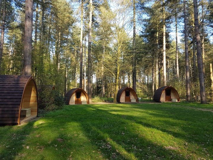Escape Pods - Glamping Pods For Groups - Sleeps 45 - Suffolk