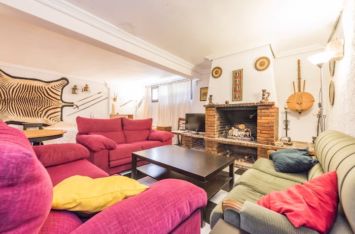 Habitacion Madrid Turismo Desinfectada Con Ozono - Villanueva de la Cañada