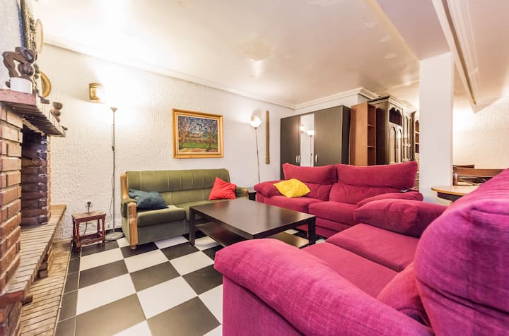 Habitacion  Madrid Turismo  Desinfectada Con Ozono - Boadilla del Monte