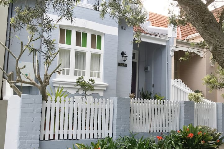 Queens Park Home . - Mosman
