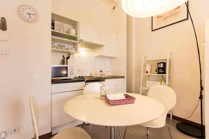Grand Studio Quartier Historique 3 Tva - Grenoble