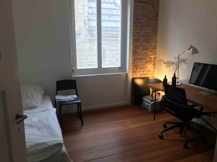 Gemütliche Altbauwohnung In Stuttgart Süd - Stuttgart