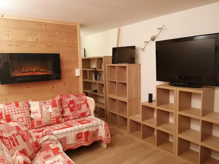 True Ski In/out 3 To 6 Person Apartment- Free Wifi - Aime