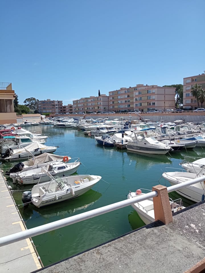 Studio Tout Confort, Terrasse, Piscine - Mandelieu-la-Napoule