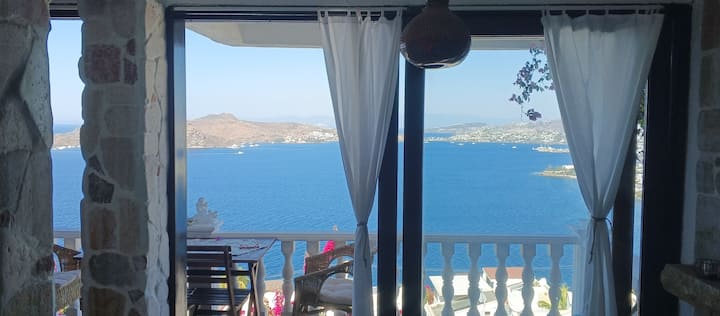 Vi̇lla Koç Deniz Ve Doğa Manzaralı Dubleks Villa - Yalıkavak
