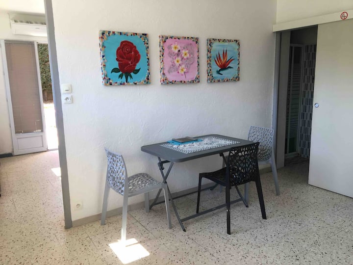 Bas De Villa Avec Jardin Privé Var Paca - Le Muy