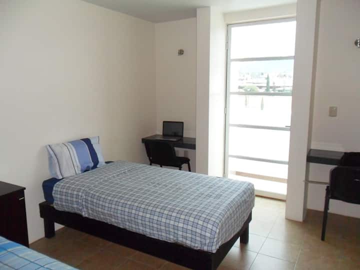 Habitaciones En Pachuca 
Comodas - Pachuca