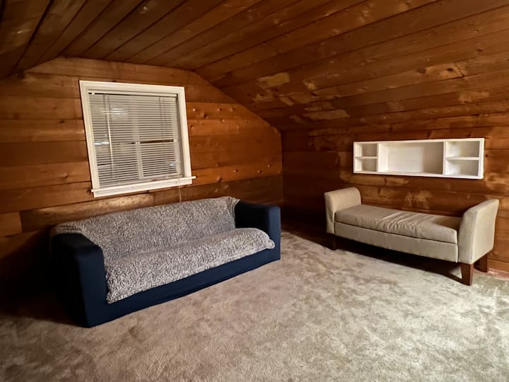 Room 4 - Private Rustic Cabin Bed + Living Room - Shoreline, WA