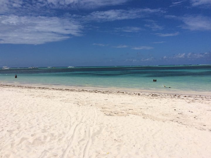Just A Short Walk To Beautiful Bavaro Beach - Punta Cana