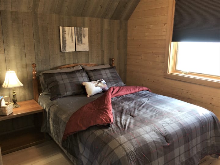 Rural Rustic Retreat - Vernon