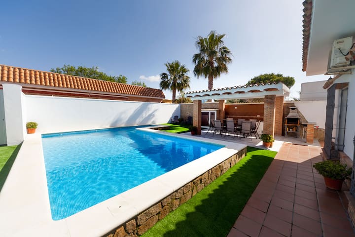 Comfortabele Villa  Met Privé Zwembad In Chiclana De La Frontera, Andalusië, Spanje Voor 10 Personen - Chiclana de la Frontera